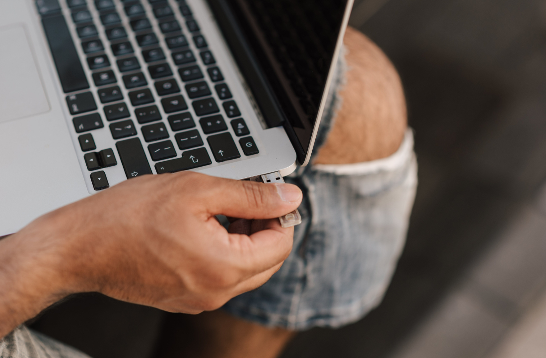 How to Run Windows 10 or 11 from a USB Drive